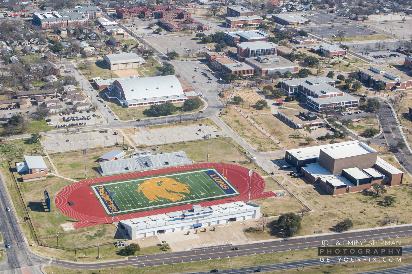 Aerial Photography in Commerce - Luminous Productions